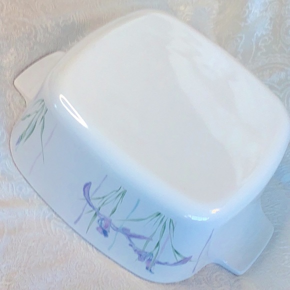 Corelle | Kitchen | Corelle By Corning Ware Shadow Iris Baking Dish ...